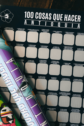 100 Cosas que Hacer | Póster Interactivo con Alcancía – Viajerosdyd